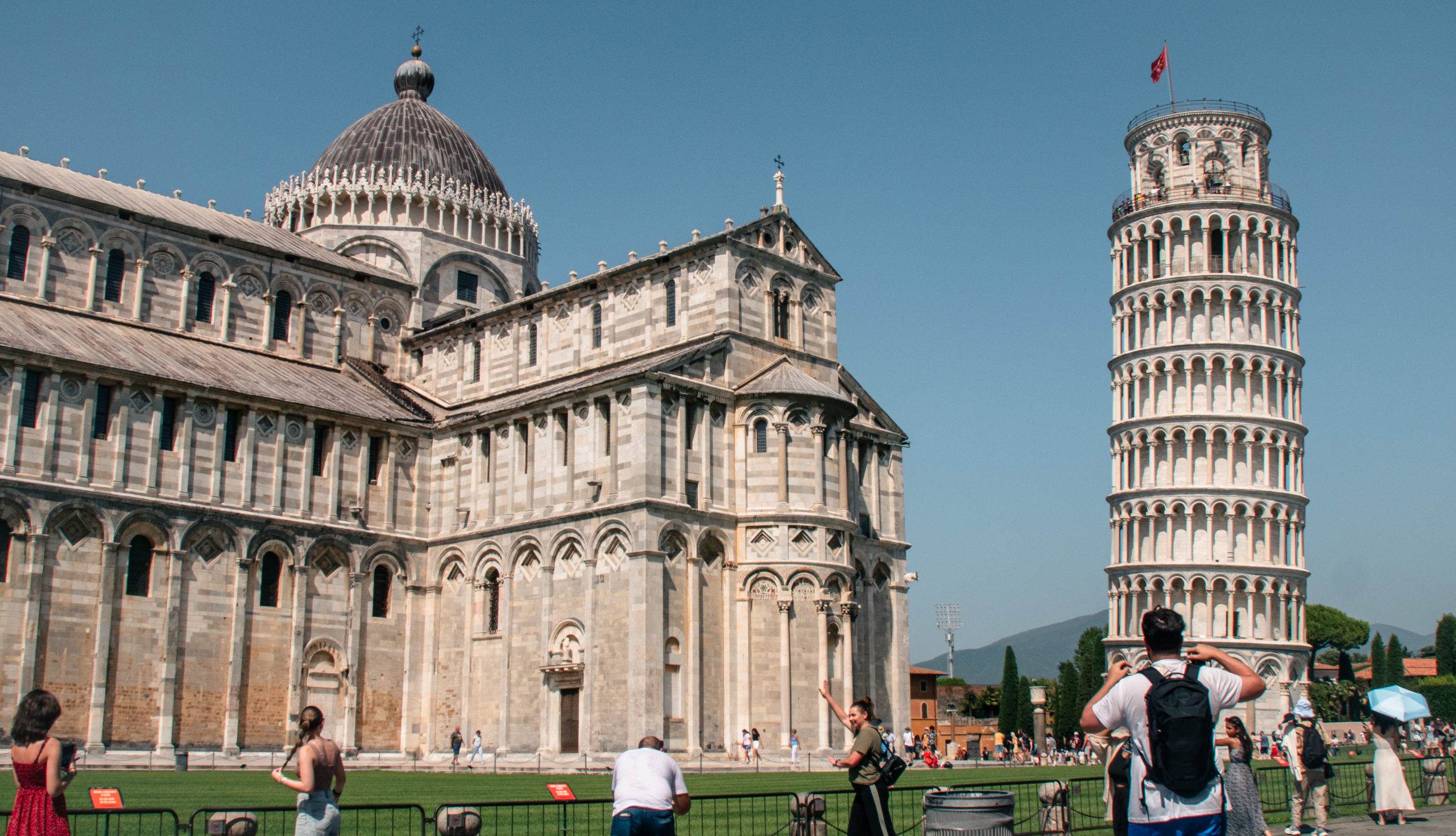 How to visit Pisa and the Leaning Tower from Livorno Port